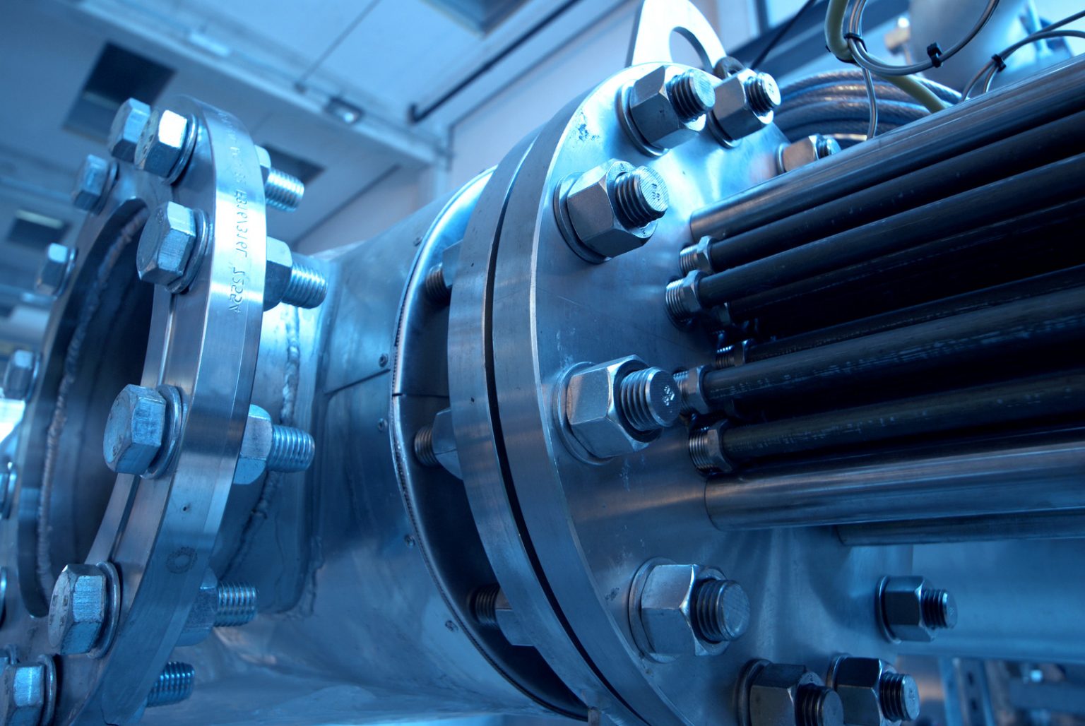 Reactor Vessel Stud Hole Cleaner - Master-Lee Energy Services Corp