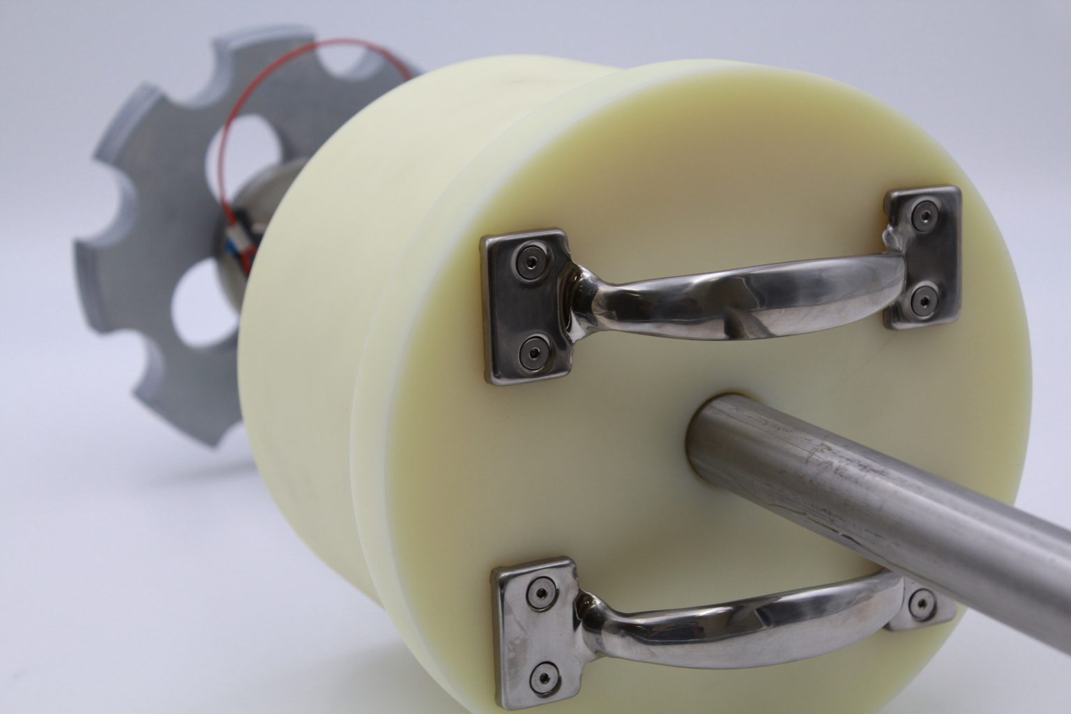 Reactor Vessel Stud Hole Thread Chaser - Master-Lee Energy Services Corp