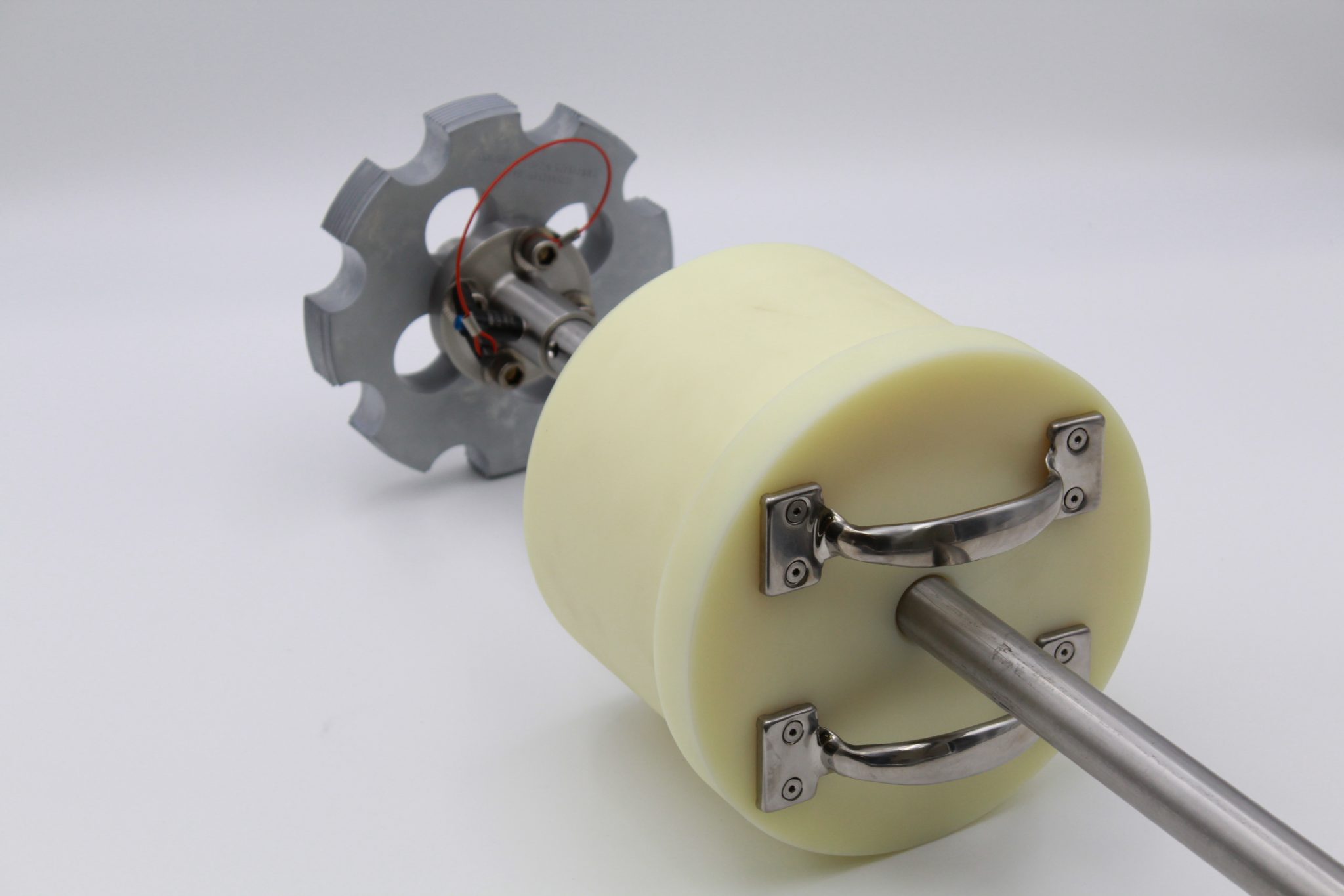 Reactor Vessel Stud Hole Thread Chaser - Master-Lee Energy Services Corp